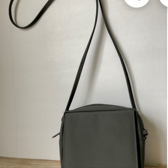 Mary Kay | Bags | Vintage Mary Kay Gray Crossbody Purse With Makeup ...